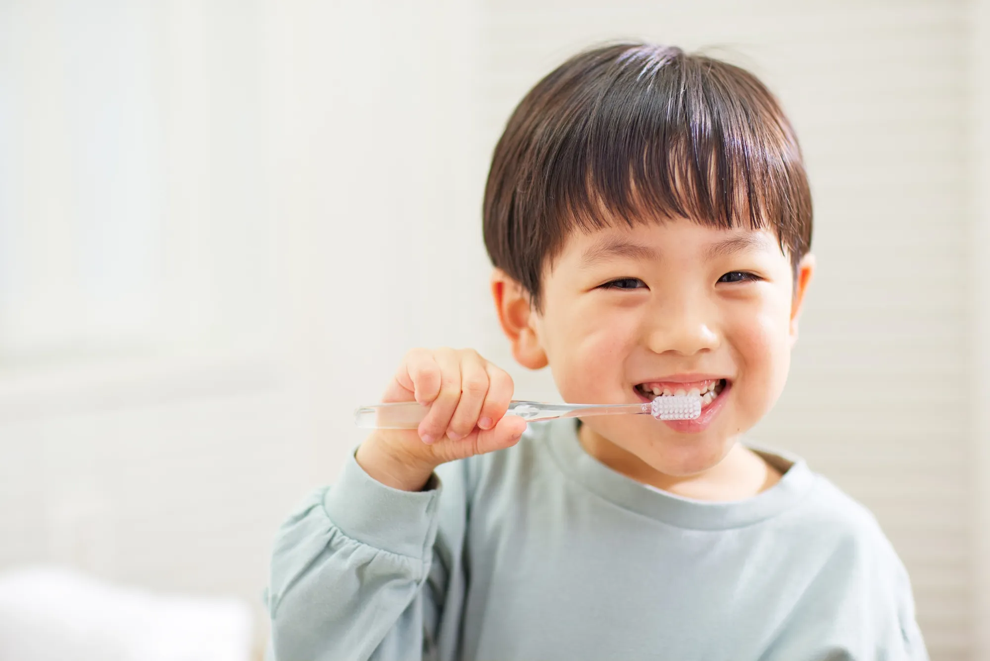 Same Day Smile Makeover in Dubai – Eat & Smile Immediately